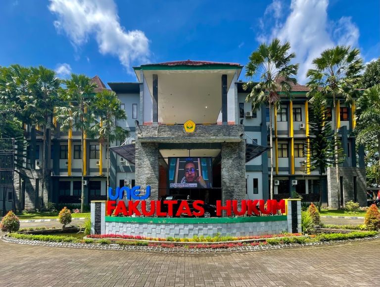 Maukuliah | Universitas Jember