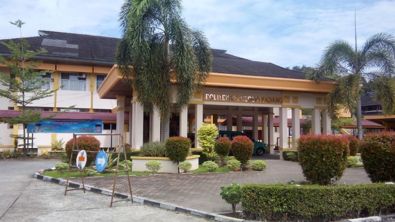 Maukuliah | Politeknik Negeri Padang