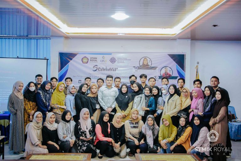 Maukuliah | Sekolah Tinggi Manajemen Informatika dan Komputer Royal