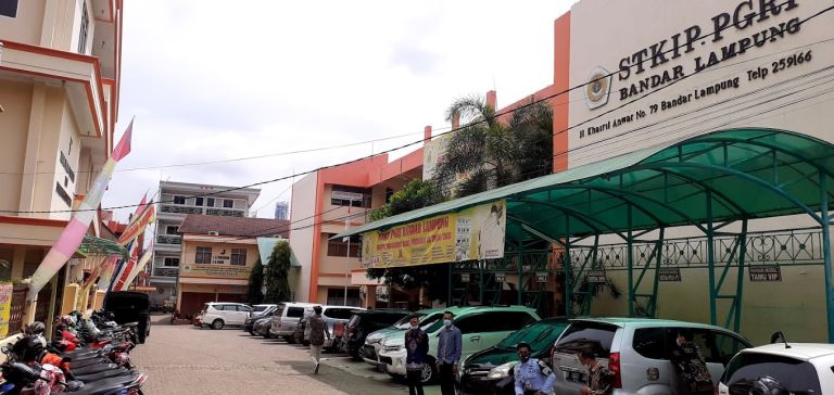 Maukuliah | STKIP PGRI Bandar Lampung