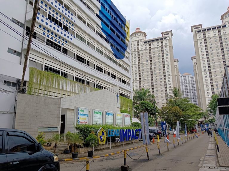 Maukuliah | Universitas Kristen Krida Wacana