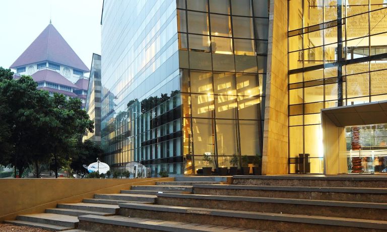 Maukuliah | Universitas Persada Indonesia Yai