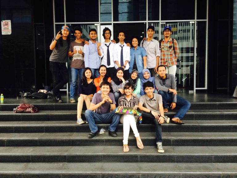 Maukuliah | Universitas Persada Indonesia Yai