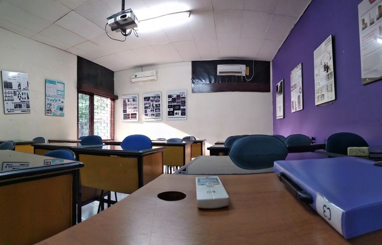 Maukuliah | Universitas Paramadina