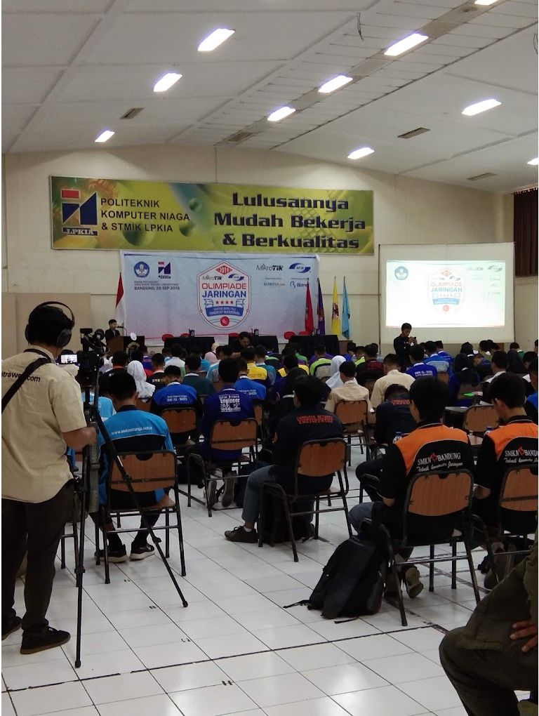 Maukuliah | Institut Digital Ekonomi LPKIA Bandung