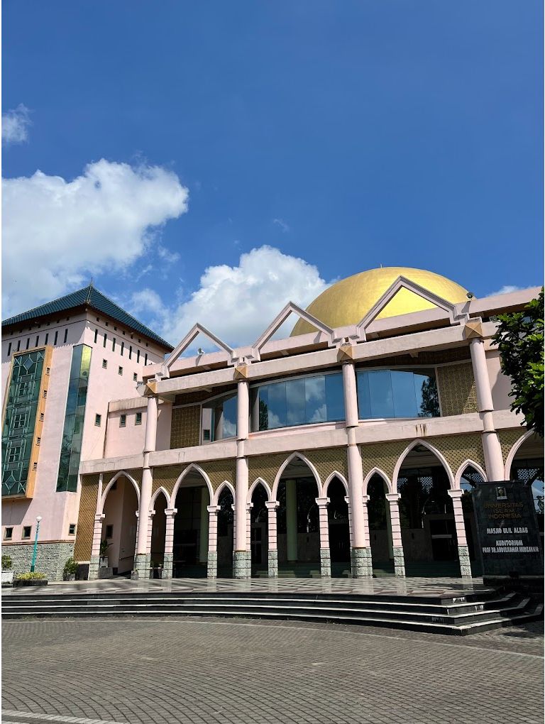 Maukuliah | Universitas Islam Indonesia