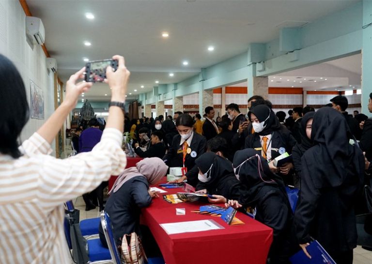 Maukuliah | Sekolah Tinggi Pariwisata Ambarrukmo Yogyakarta