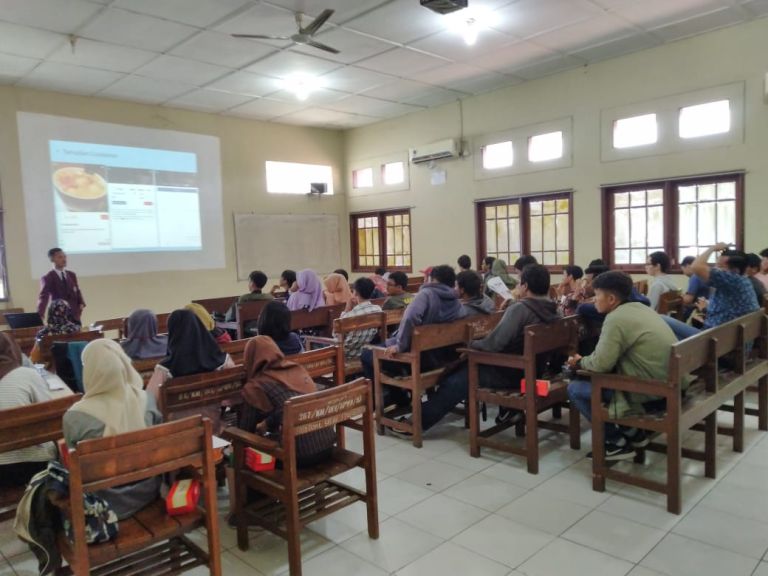 Maukuliah | Universitas Surakarta