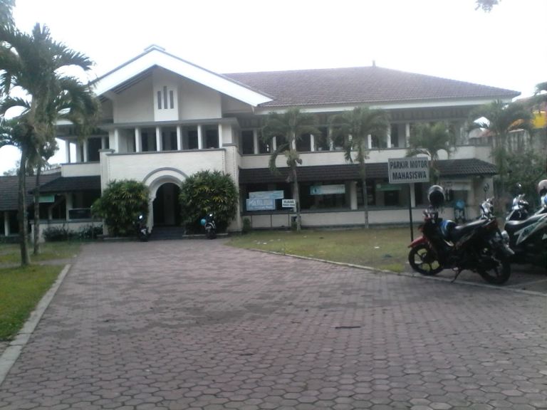 Maukuliah | Sekolah Tinggi Ilmu Administrasi Malang