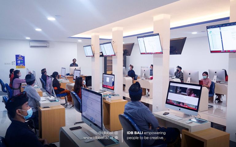 Maukuliah | Institut Desain dan Bisnis Bali
