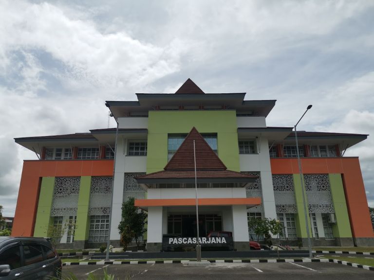 Maukuliah | UIN Raden Mas Said Surakarta
