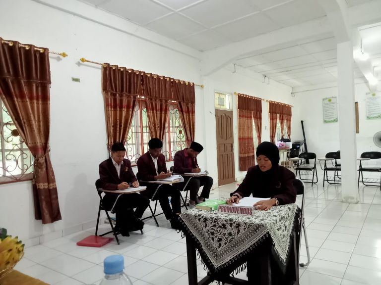 Maukuliah | Sekolah Tinggi Agama Islam Raudhatul Ulum